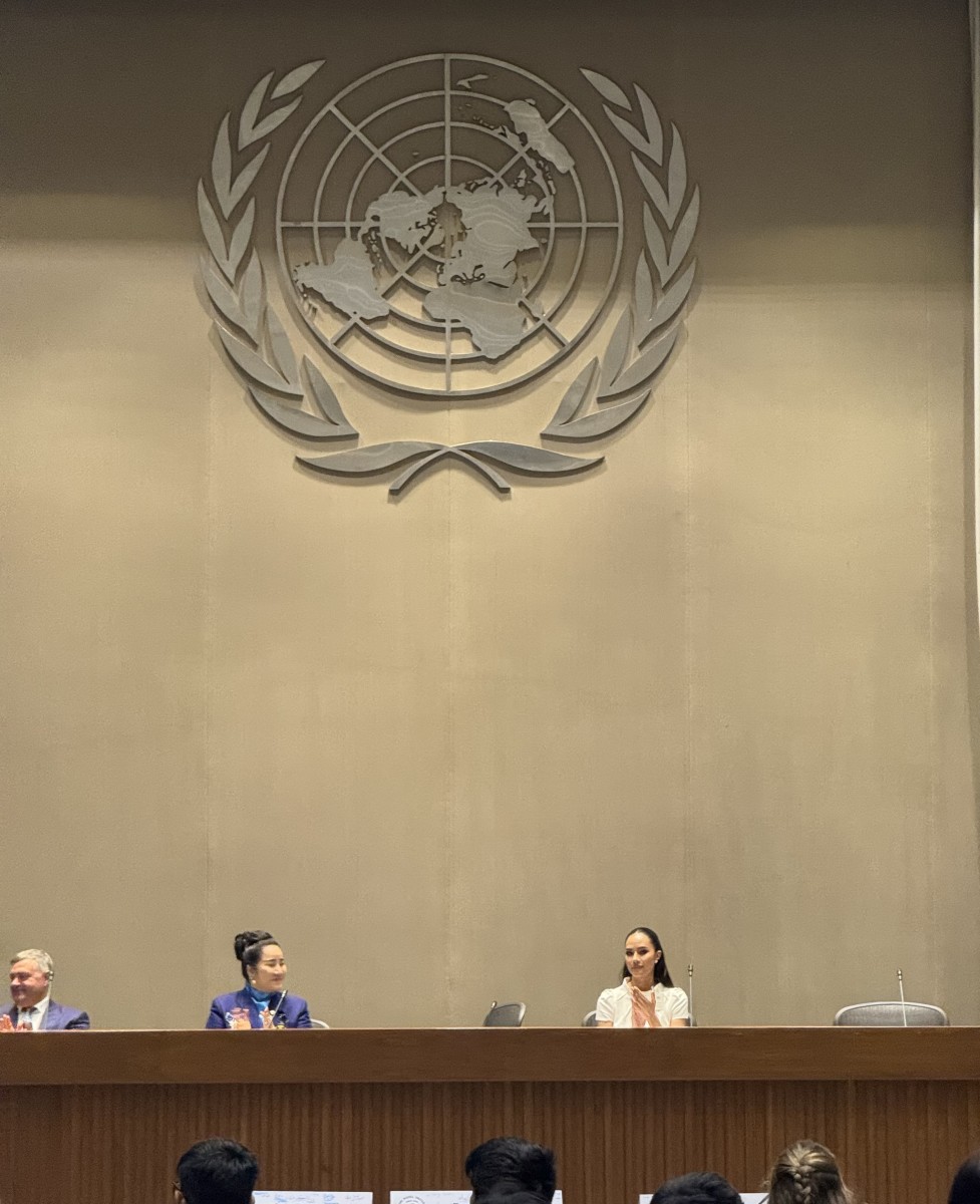 Miss World Opal Suchata Addresses Global Leadership Summit 2025 in ...
