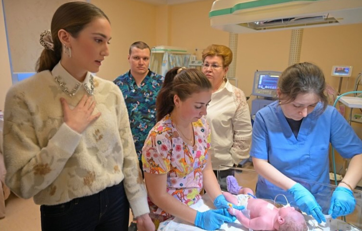 Miss World Türkiye visits a children's hospital in Ukraine - Miss World