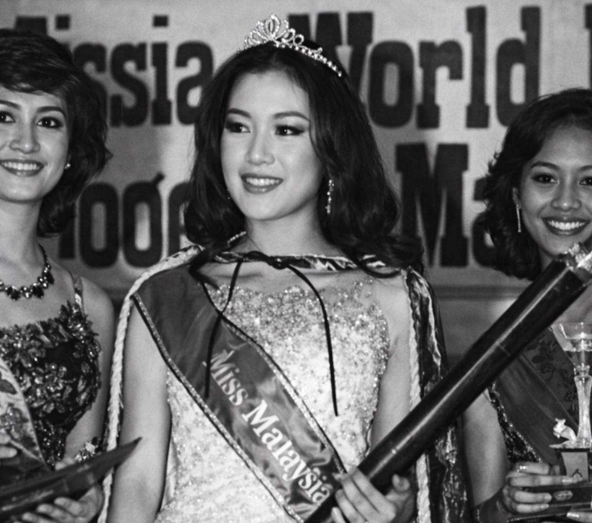 Michelle Yeoh to Become the Third Miss World Participant Honored on the ...