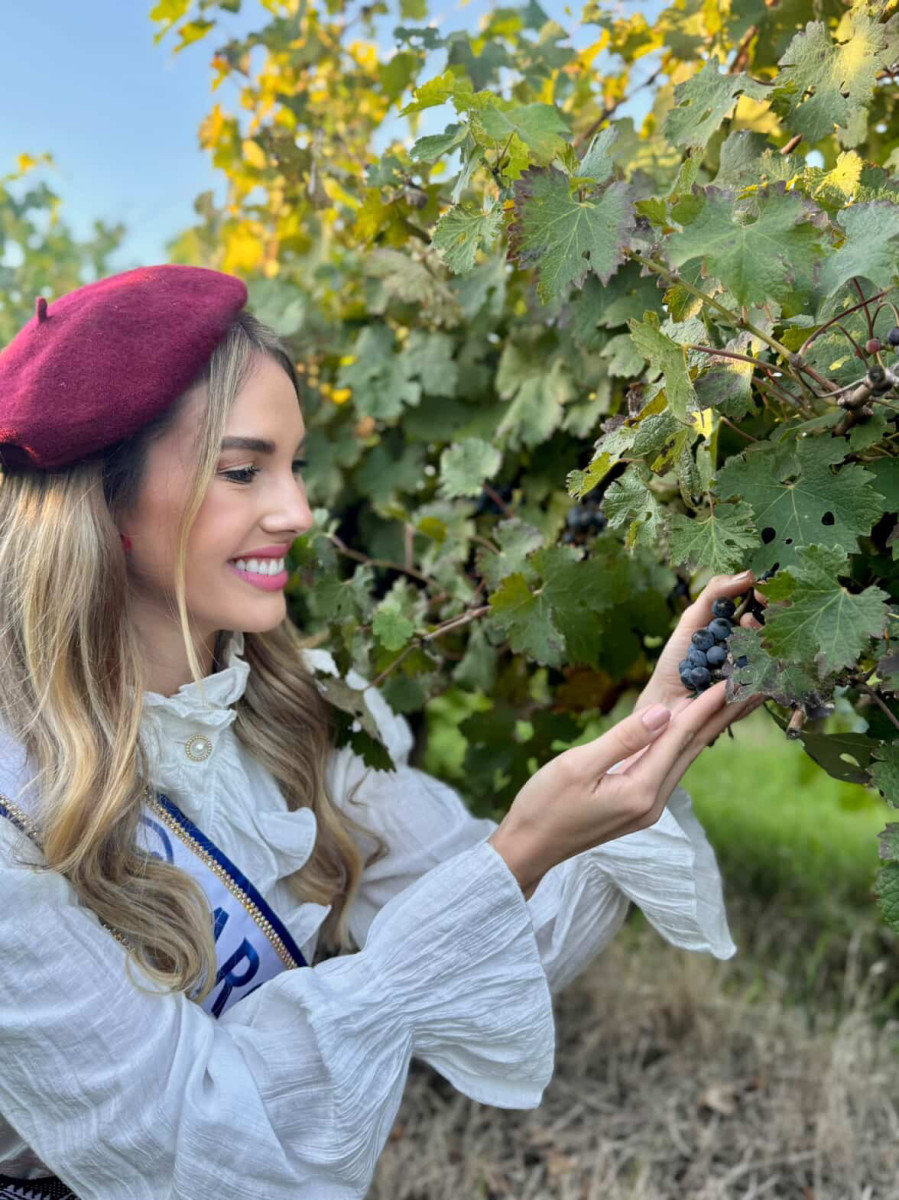 Miss World Argentina Alina Luz Akselrad celebrates Argentina’s harvest ...